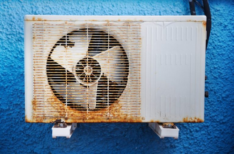 Top 4 Causes of Faulty Air Conditioners | Man Without Country